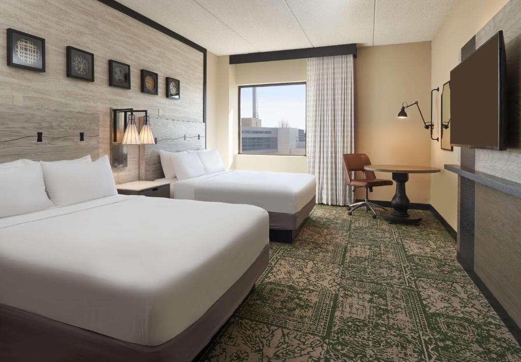 Hilton Appleton Paper Valley, Appleton (updated prices 2025)