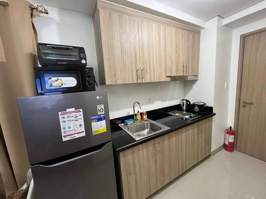 Shore 2 Residences, Tower 3, MOA complex, Pasay City, Philippines ...