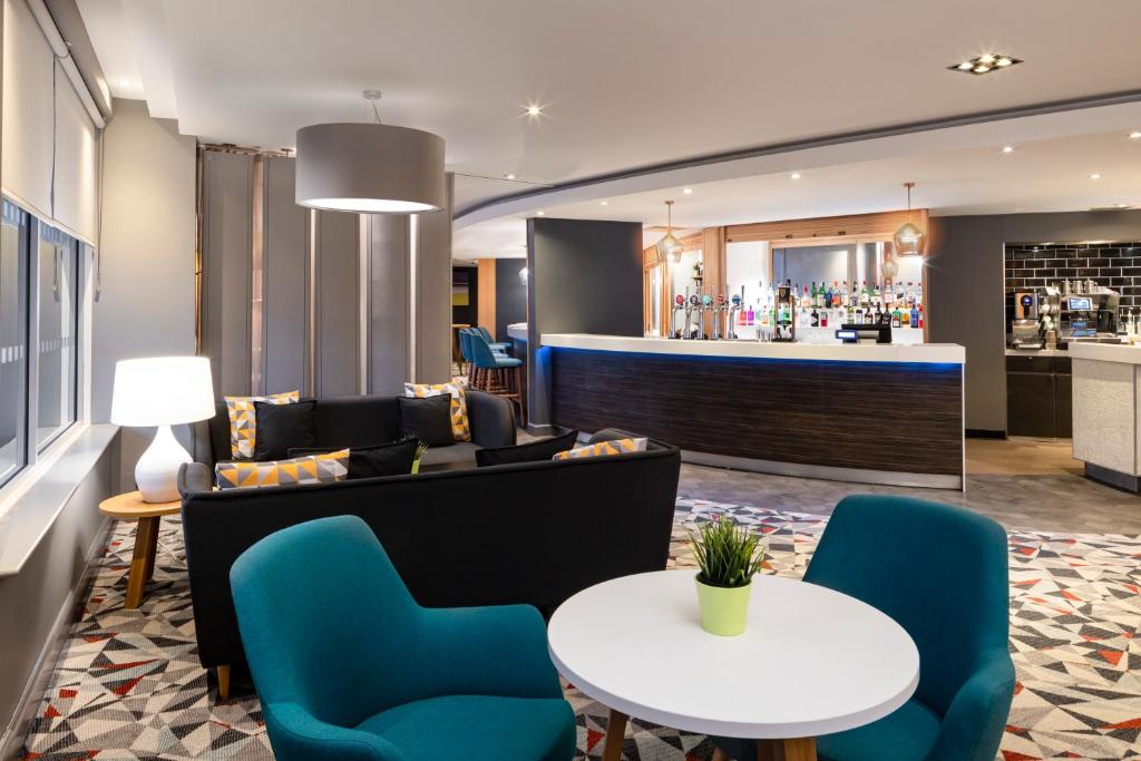 Holiday Inn Reading South M4 Jct 11 by IHG, Reading (updated prices 2025)