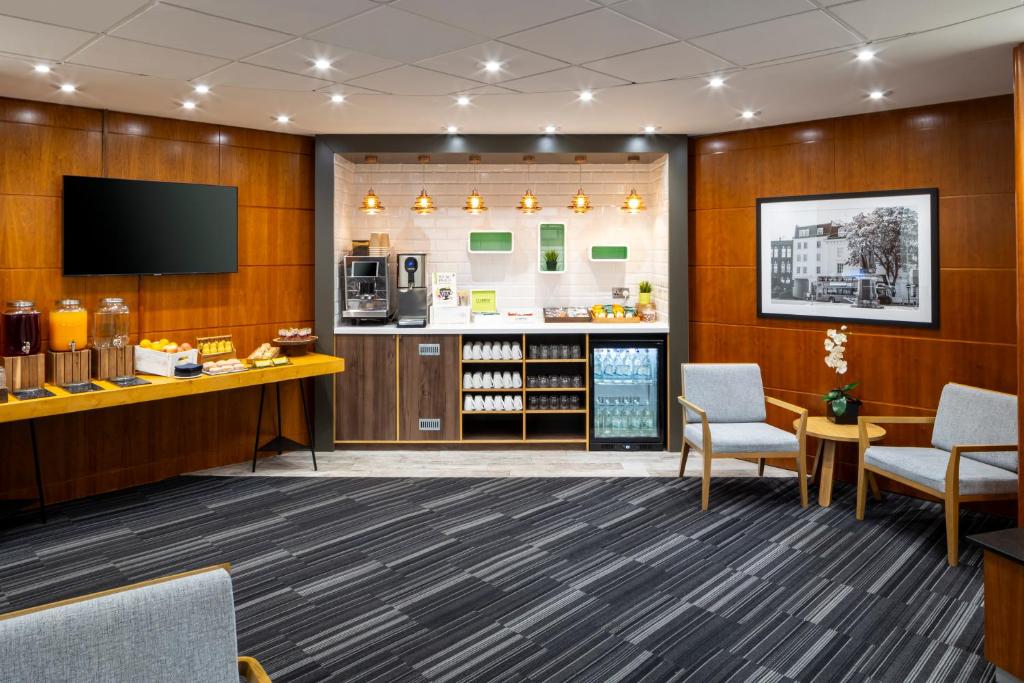 Holiday Inn Reading South M4 Jct 11 by IHG, Reading (updated prices 2025)