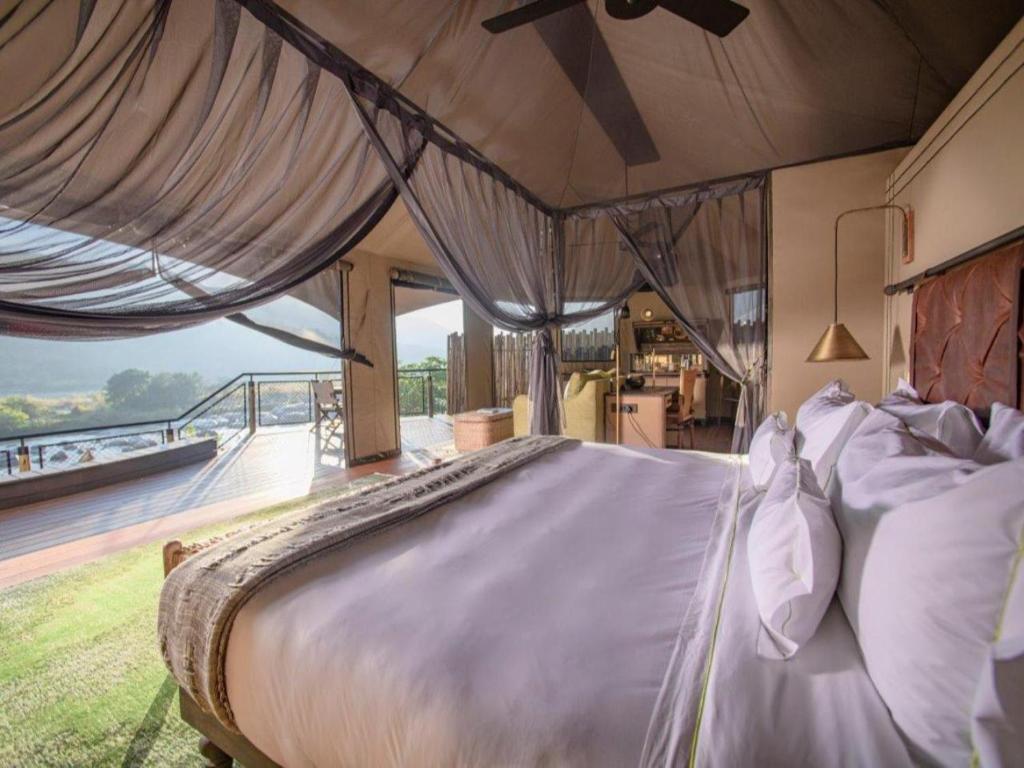 Madwaleni River Lodge - Babanango Game Reserve, Ulundi (updated prices ...