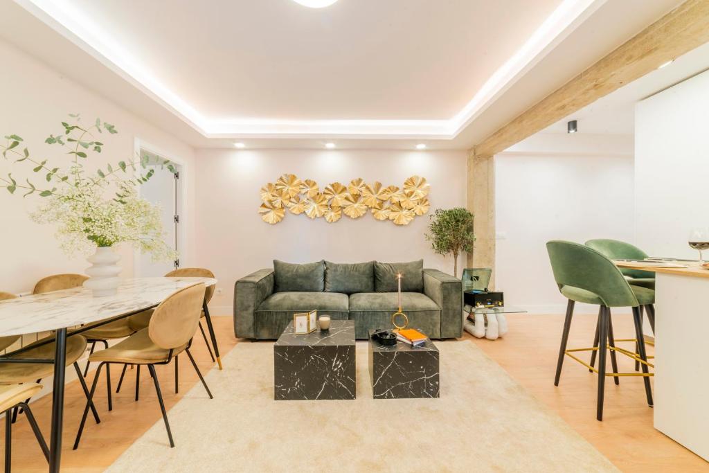 JetSet by Edsam, Madrid (updated prices 2025)