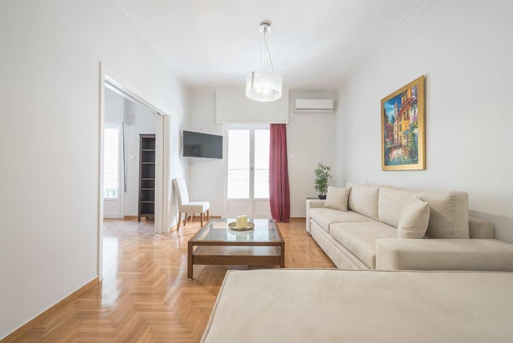 Athens Divas One Paradise, Athens (updated prices 2025)