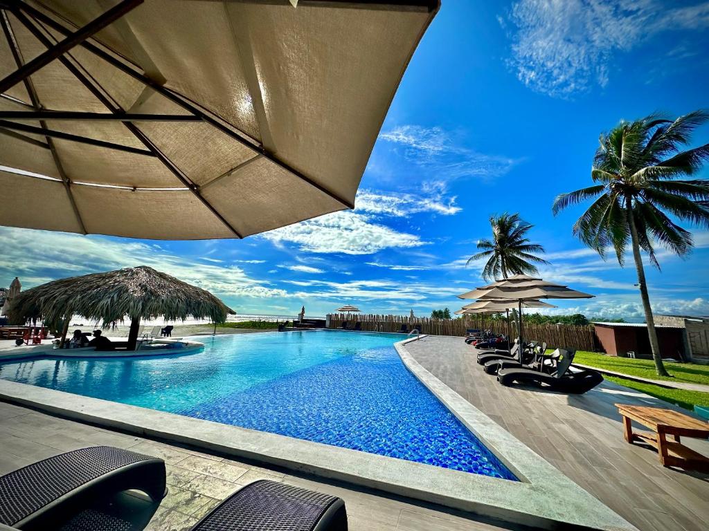 HOTEL TESORO BEACH, San Luis La Herradura (updated prices 2025)