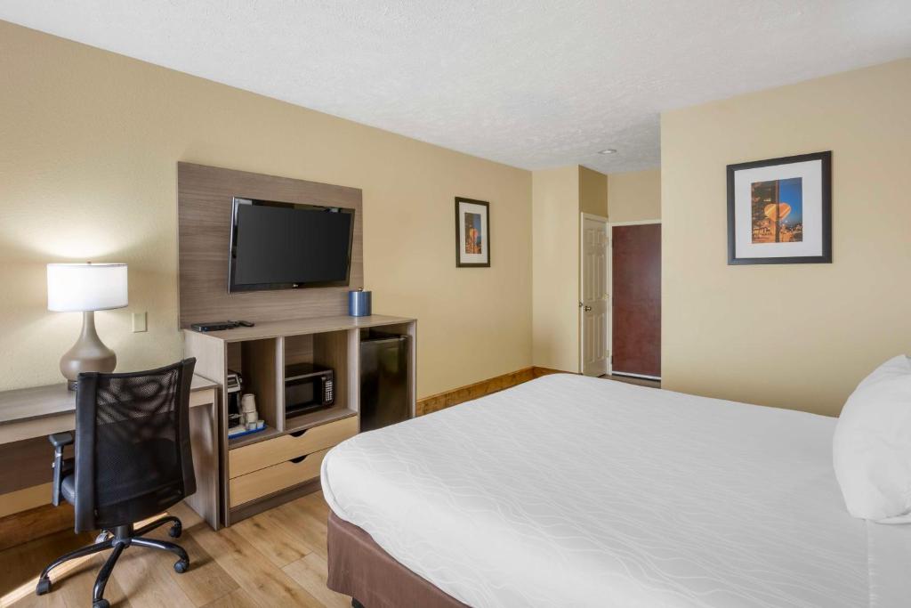 Best Western Plus Springfield Airport Inn, Springfield (updated prices ...