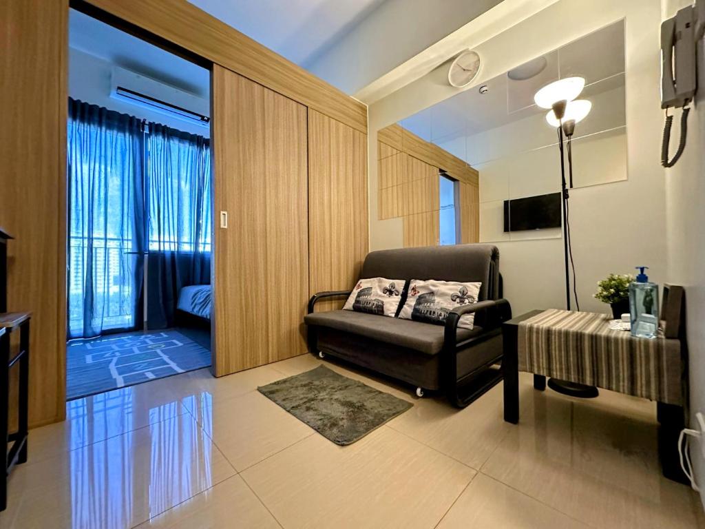 Victoria’s Place, Manila (updated prices 2024)