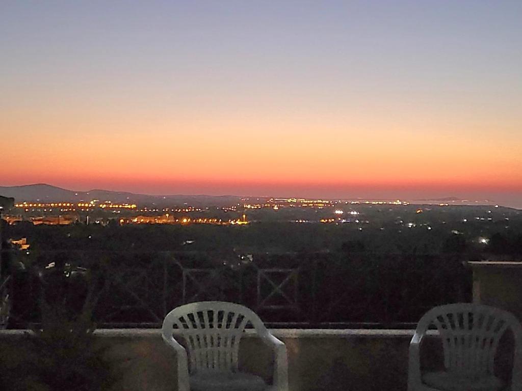 Monolocale mansardato vista mare con Divano Letto, Sassari ...