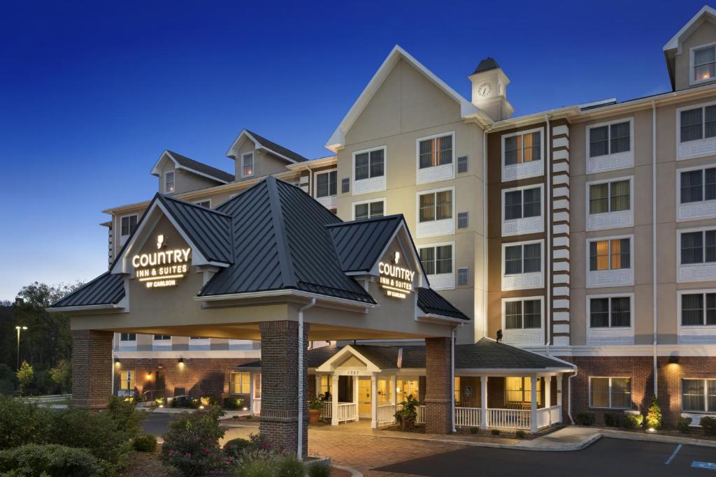 Country Inn & Suites by Radisson, State College (Penn State Area), PA ...