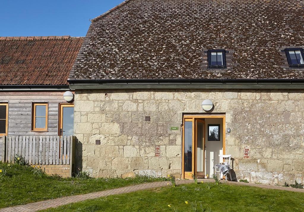 The Hayloft at Moor Farm, Godshill (updated prices 2025)