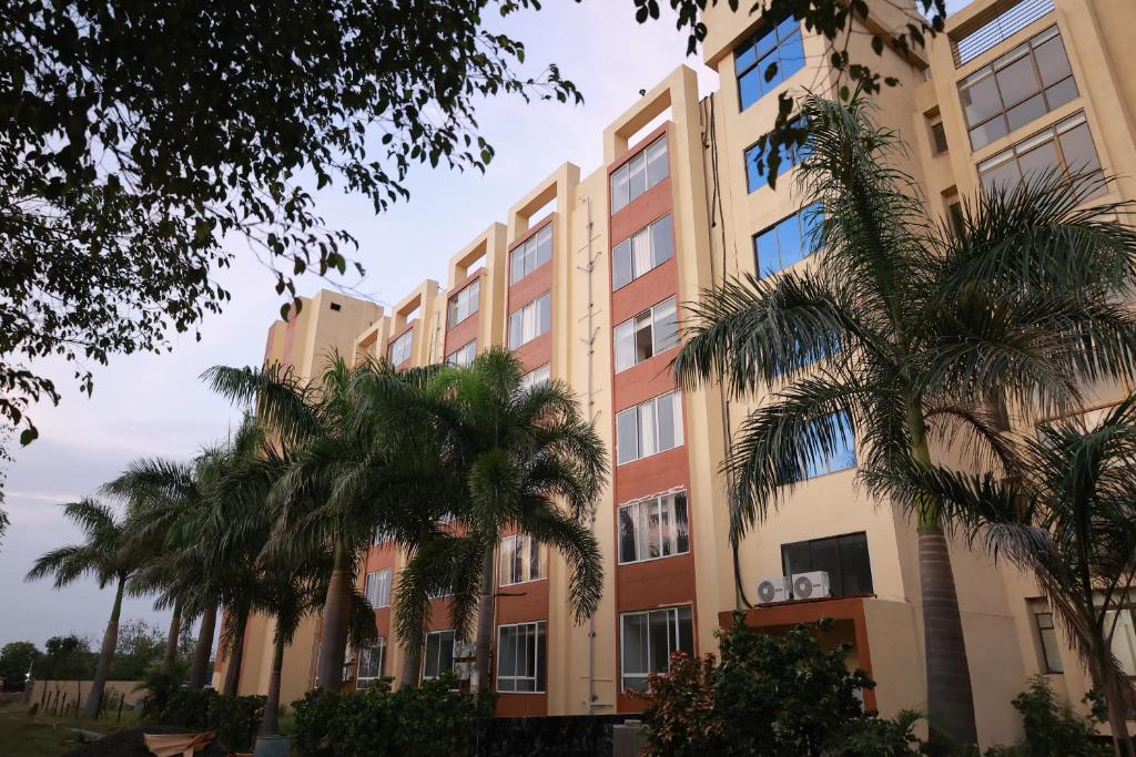 Sairaah Golden Suites, Shirdi (updated prices 2025)