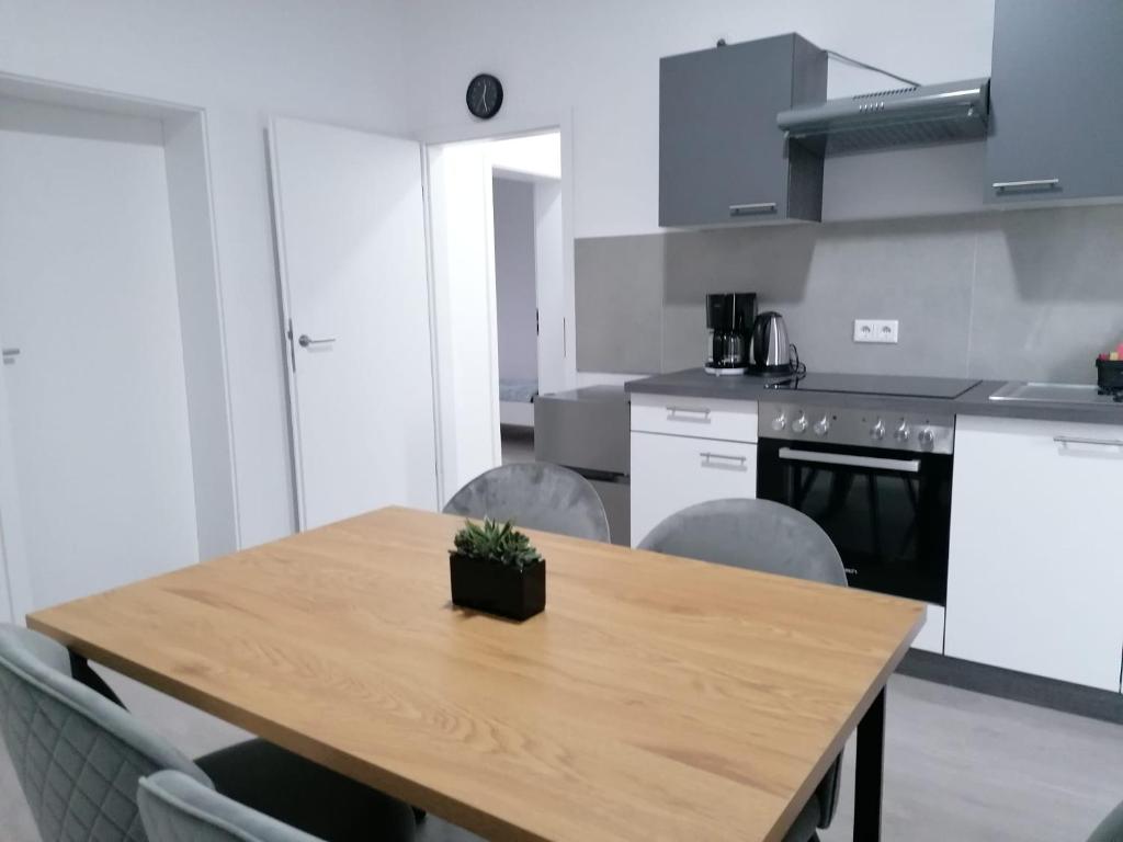 estrella24 LIVING ROOMS Namibia, Herne (precios actualizados 2024)