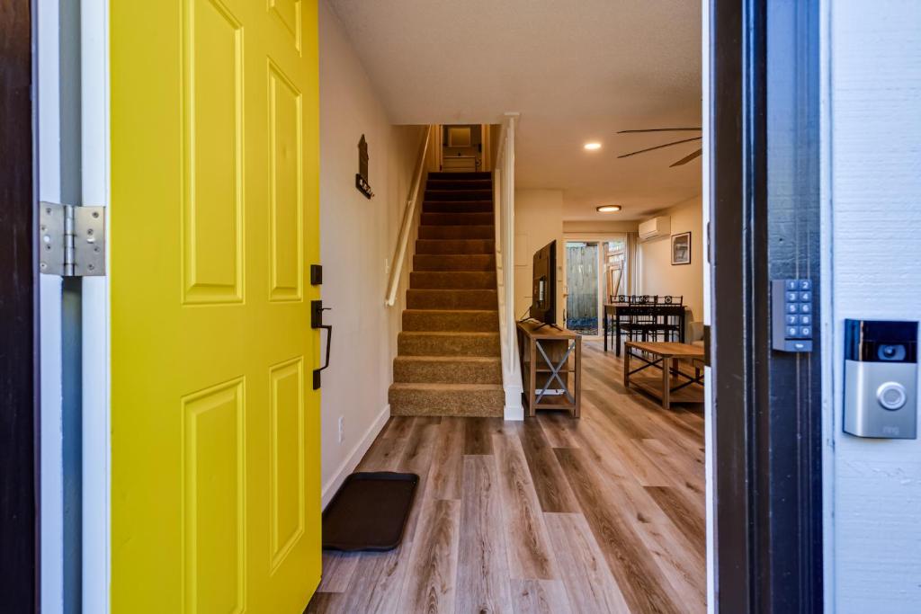 Retreat near UO, Autzen Stadium, Amazon Park (# 1), Eugene (updated ...