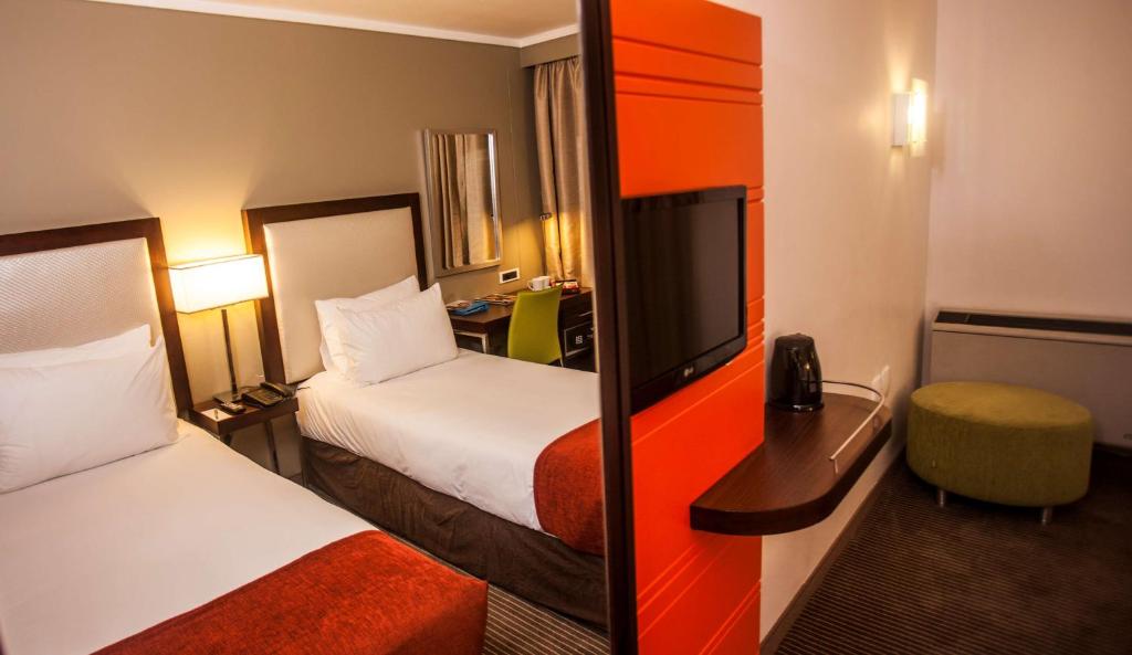 StayEasy Eastgate, Johannesburg (updated prices 2025)