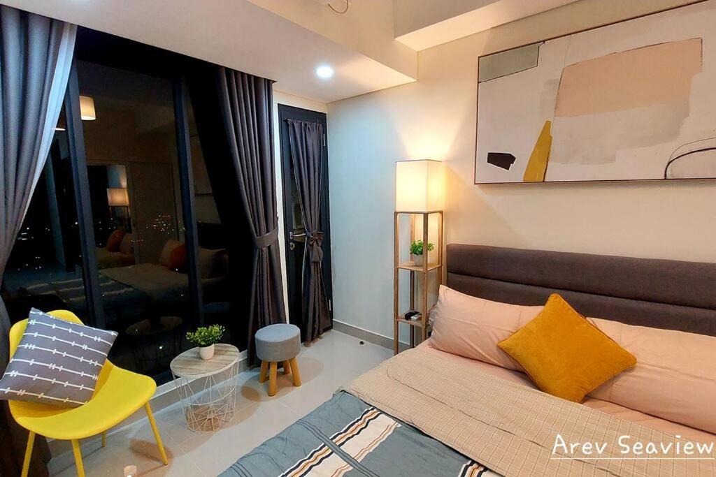 Comfortable Room With Sea View & Netflix Premium, Batam Center (updated ...