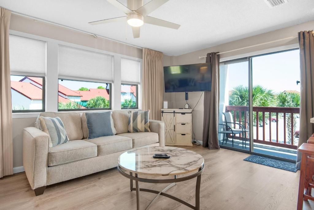 St Thomas Square Villa 1211C Beach Bumz, Panama City Beach (updated ...
