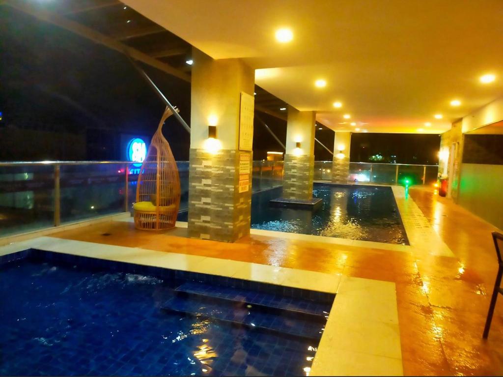 Unit 807 Sunvida Tower across SM City, Cebu City (updated prices 2024)