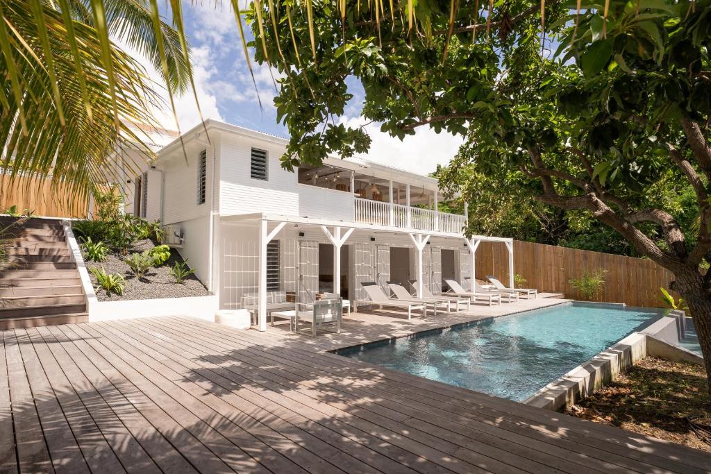 Villa Cabanes - piscine à débordement & plage, Saint-François (precios ...