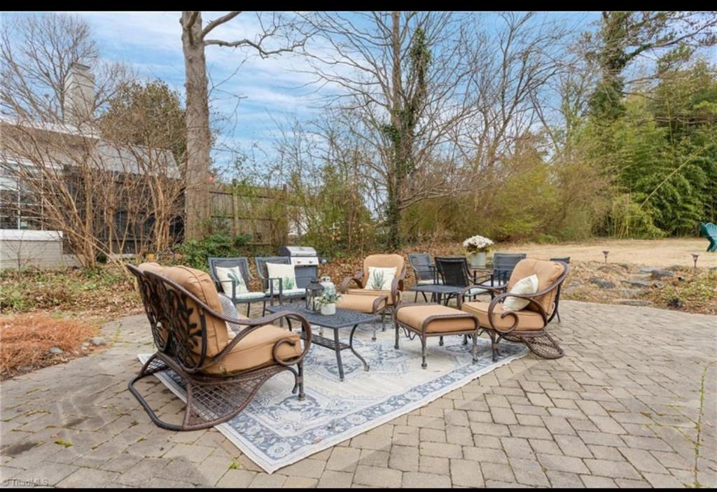 EmerywoodGetaway HPU, High Point (updated prices 2026)