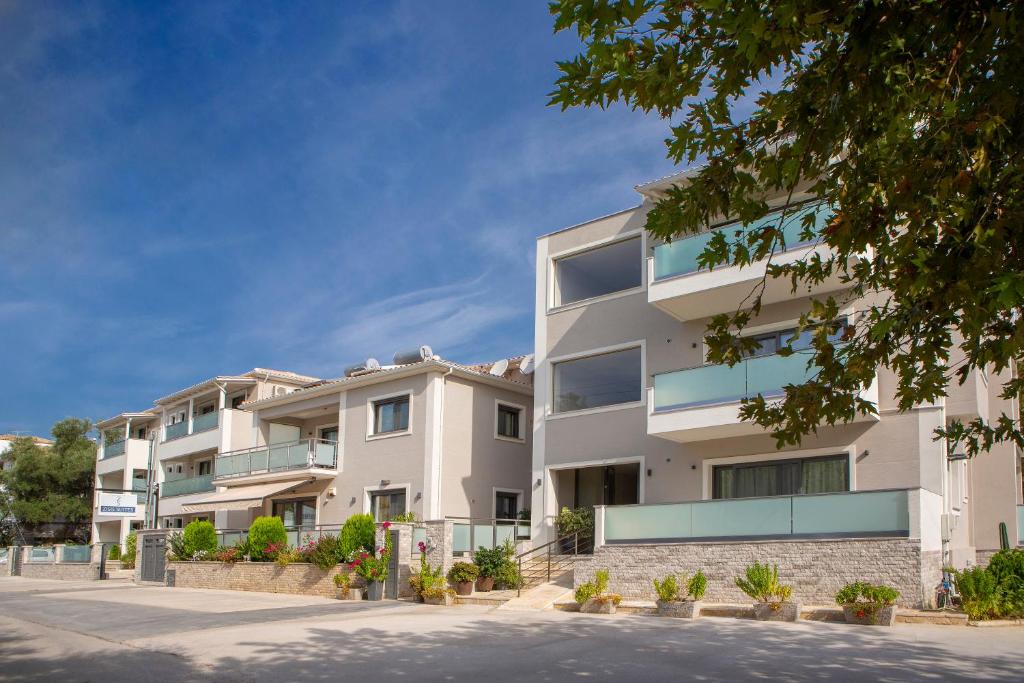 Zisis Suites in Nydri - Traveleto