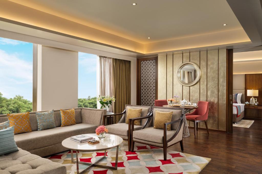WOW Crest, Indore - IHCL SeleQtions, Indore (updated prices 2025)