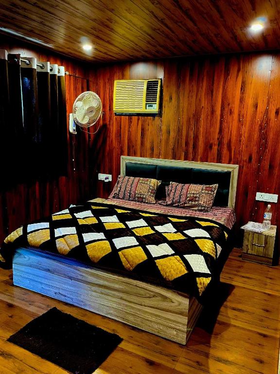 OYO 90506 Royal Tree Cafe And Resort, Dehradun – Updated 2023 Prices