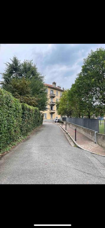 Residenza via carloni 18, Como (updated prices 2025)