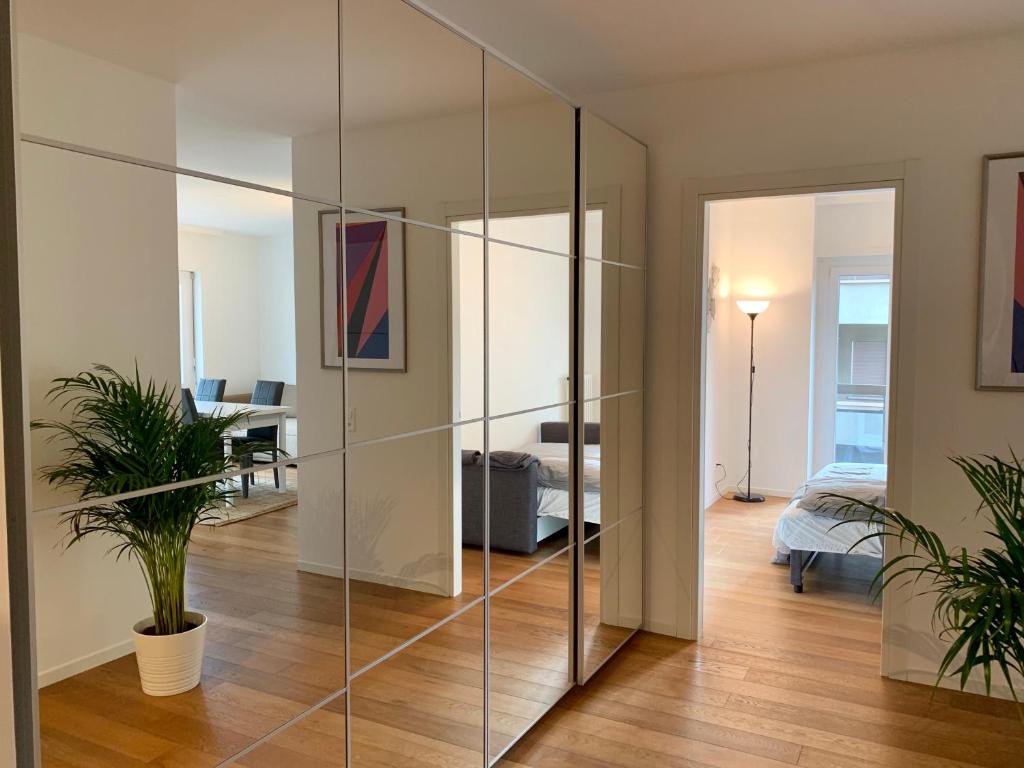 BRIGHT, Lugano (precios actualizados 2025)
