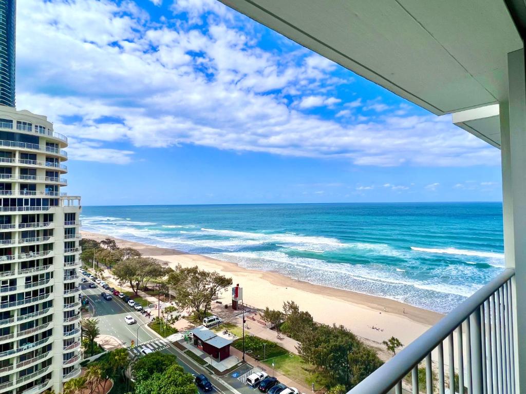 Ocean View Studio in Surfers, Gold Coast (updated prices 2025)
