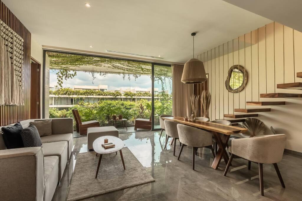 Mistiq B302 Paradise, Private Pool, Luxury Vila, Furnished Gateway ...