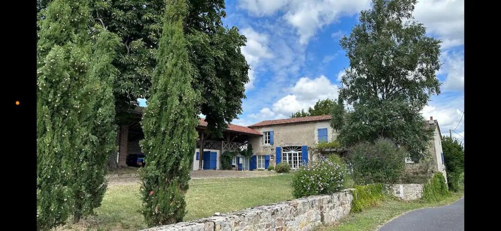 La Vigne, fully modernised farmhouse dated 1882 incl Swimming pool, Le ...