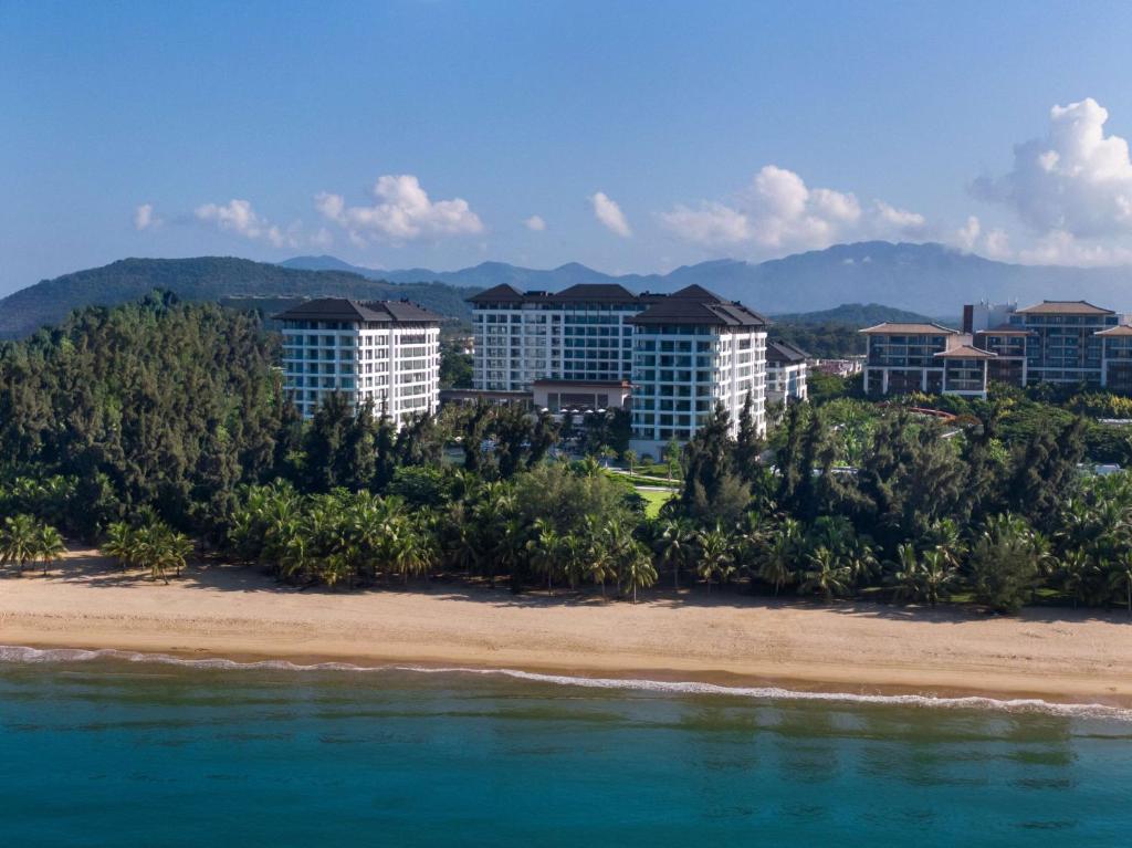 The Mermoon Resort Hainan Tufu Bay, Tapestry By Hilton, Lingshui ...