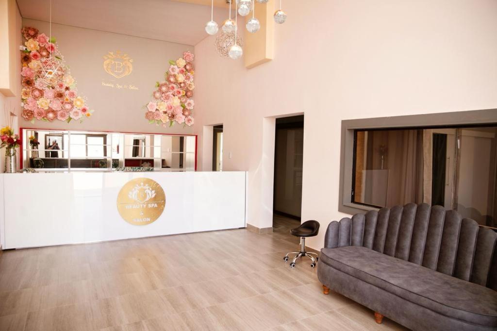 Boeketlong Lodge, Jane Furse (updated prices 2025)