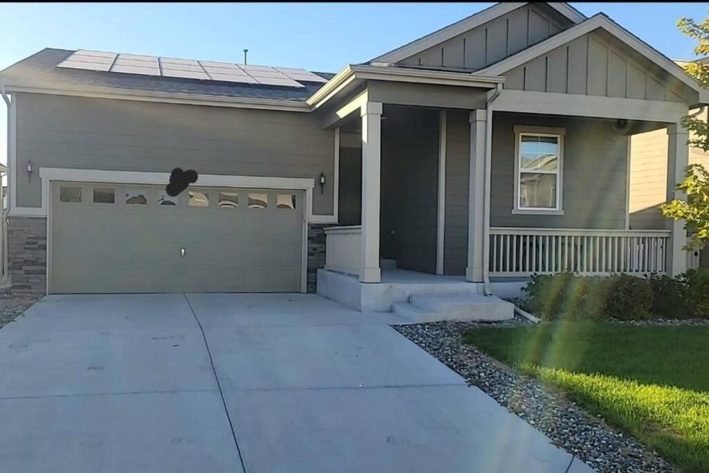 Relaxing Cozy Denver Suburb Home, Henderson (updated prices 2024)