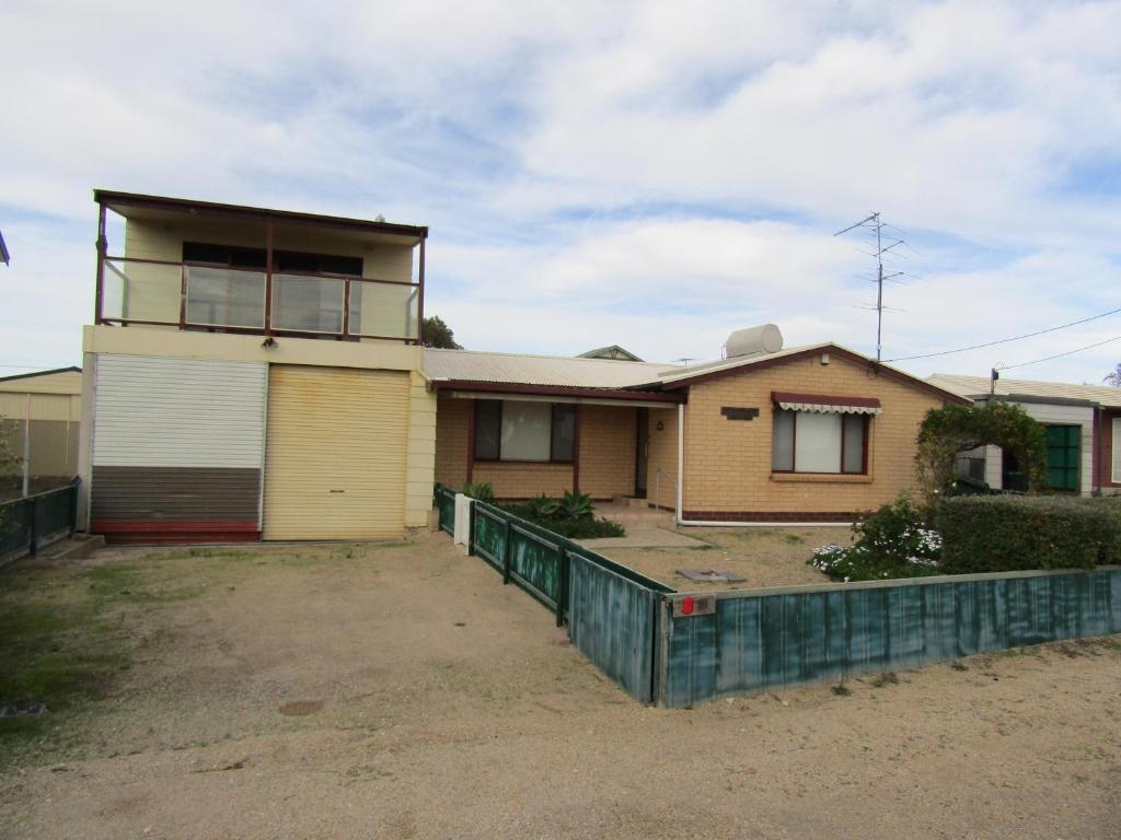 Narnia, Hardwicke Bay (updated prices 2026)