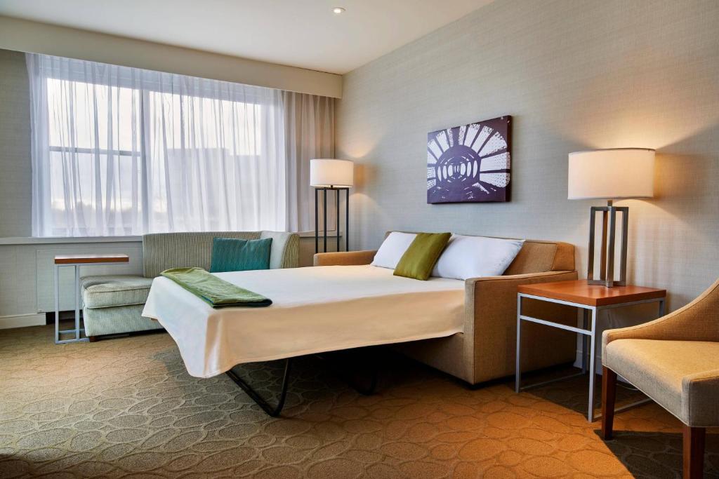 Delta Hotels by Marriott Dartmouth, Halifax (updated prices 2025)