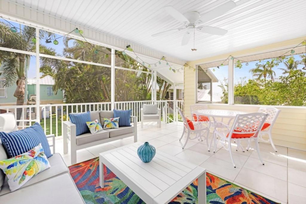 Turtle Cottage home, Captiva (updated prices 2026)