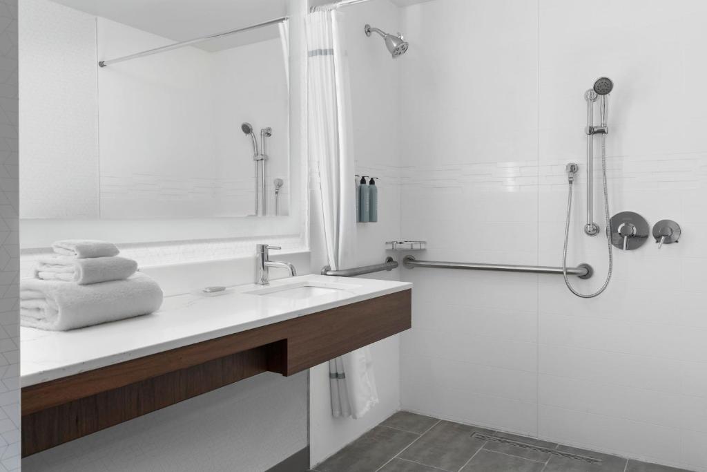 Residence Inn by Marriott New York Queens, Queens (updated prices 2025)