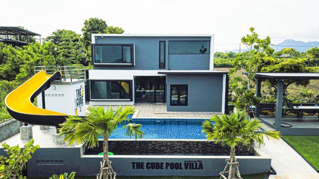 The Cube Pool Villa 2, Ban Tha Maprang (updated prices 2025)