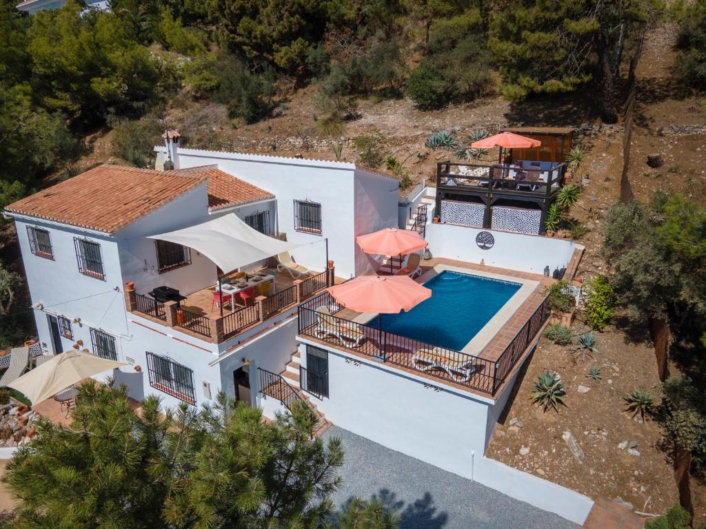 Beautiful 3 Bed With Pool - Stunning Views - Cómpeta