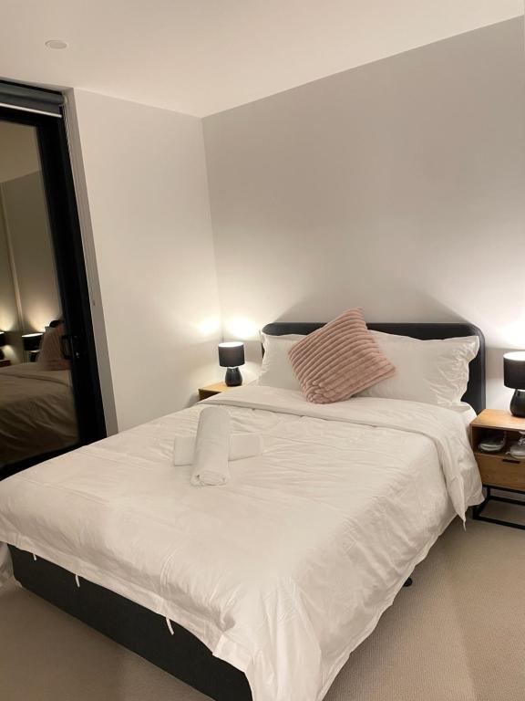 Avant, Melbourne (updated prices 2026)