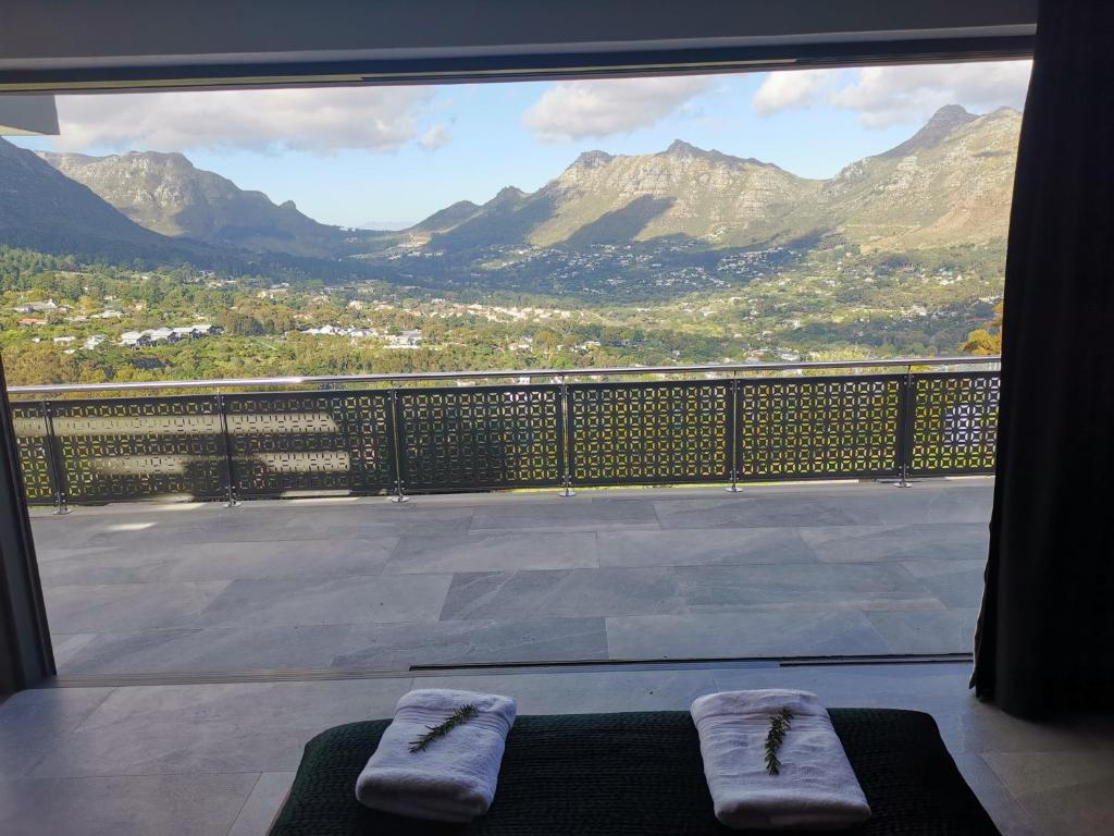 Valley Views Forever, Cape Town (updated prices 2026)