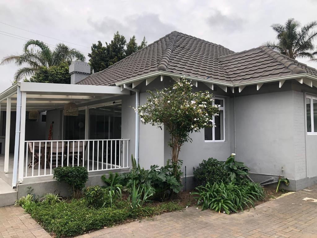 Mill Park Escape, Hallack Rock – Updated 2024 Prices