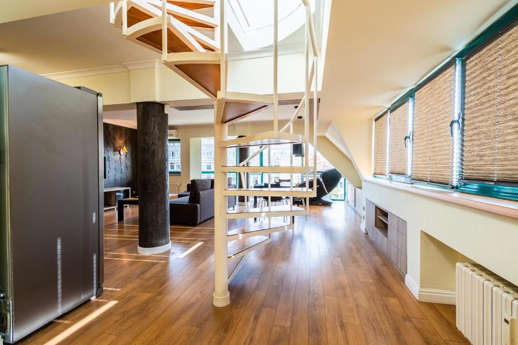 On the top!, Sofia (updated prices 2026)