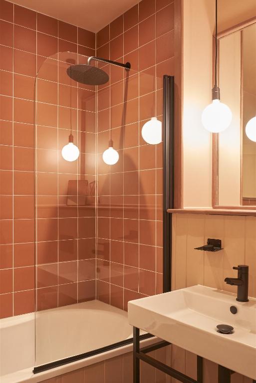 Deus Ex Machina Hotel, Bournemouth (updated prices 2025)