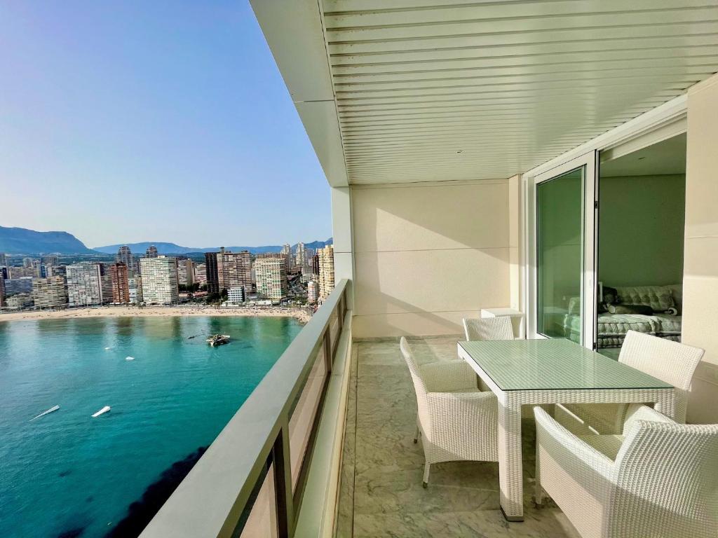 Mediterranean Views Benidorm, Benidorm (updated prices 2024)