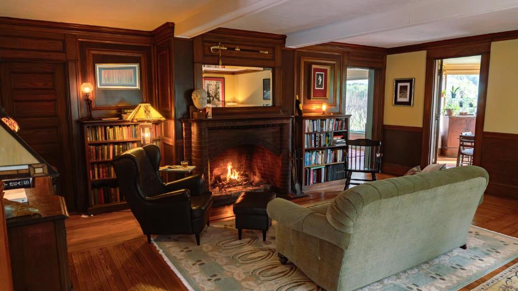 The Tilton Hearth, Tilton (updated prices 2025)