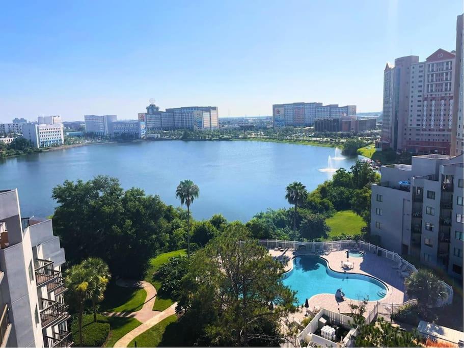 Universal Studios - Lake View 2 Bedrooms Apartment, Orlando (updated ...