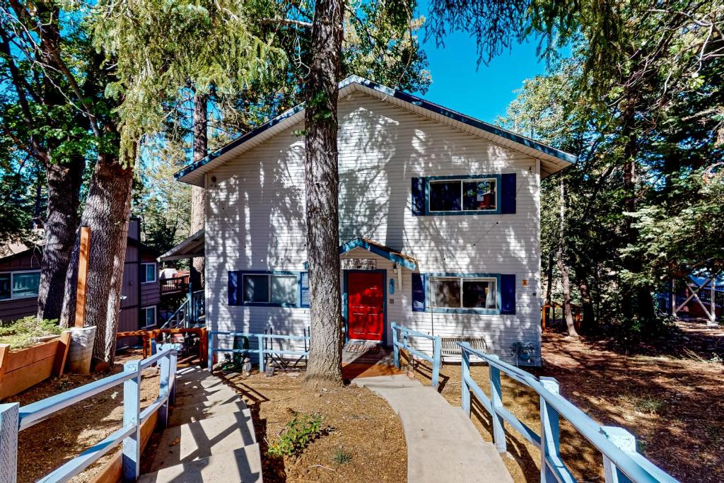 Happy Beaver Manor, Big Bear Lake (updated prices 2025)