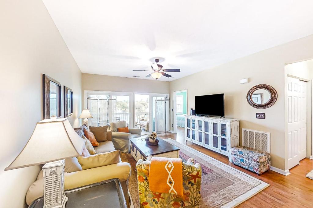 The Gleaming Starfish at Ocean Keyes, Myrtle Beach (updated prices 2025)