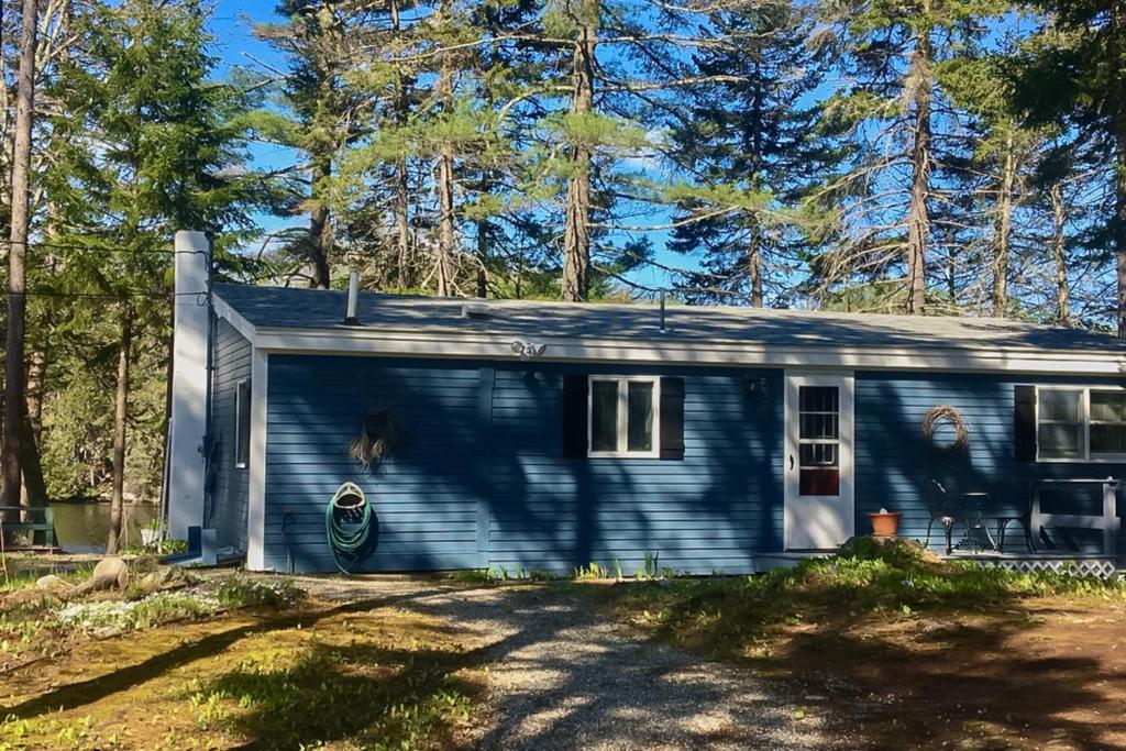 Boothbay Blue, Boothbay Harbor (updated prices 2025)
